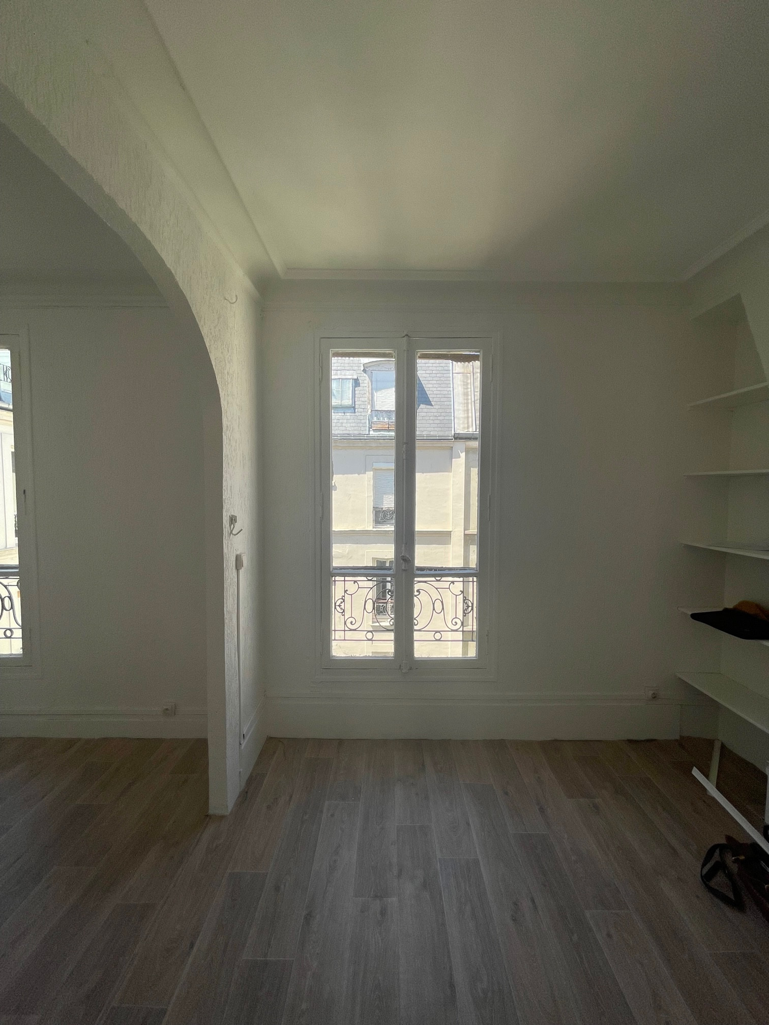 Étude de cas à paris 7 : avant après d’un 60 m² - jas electricite